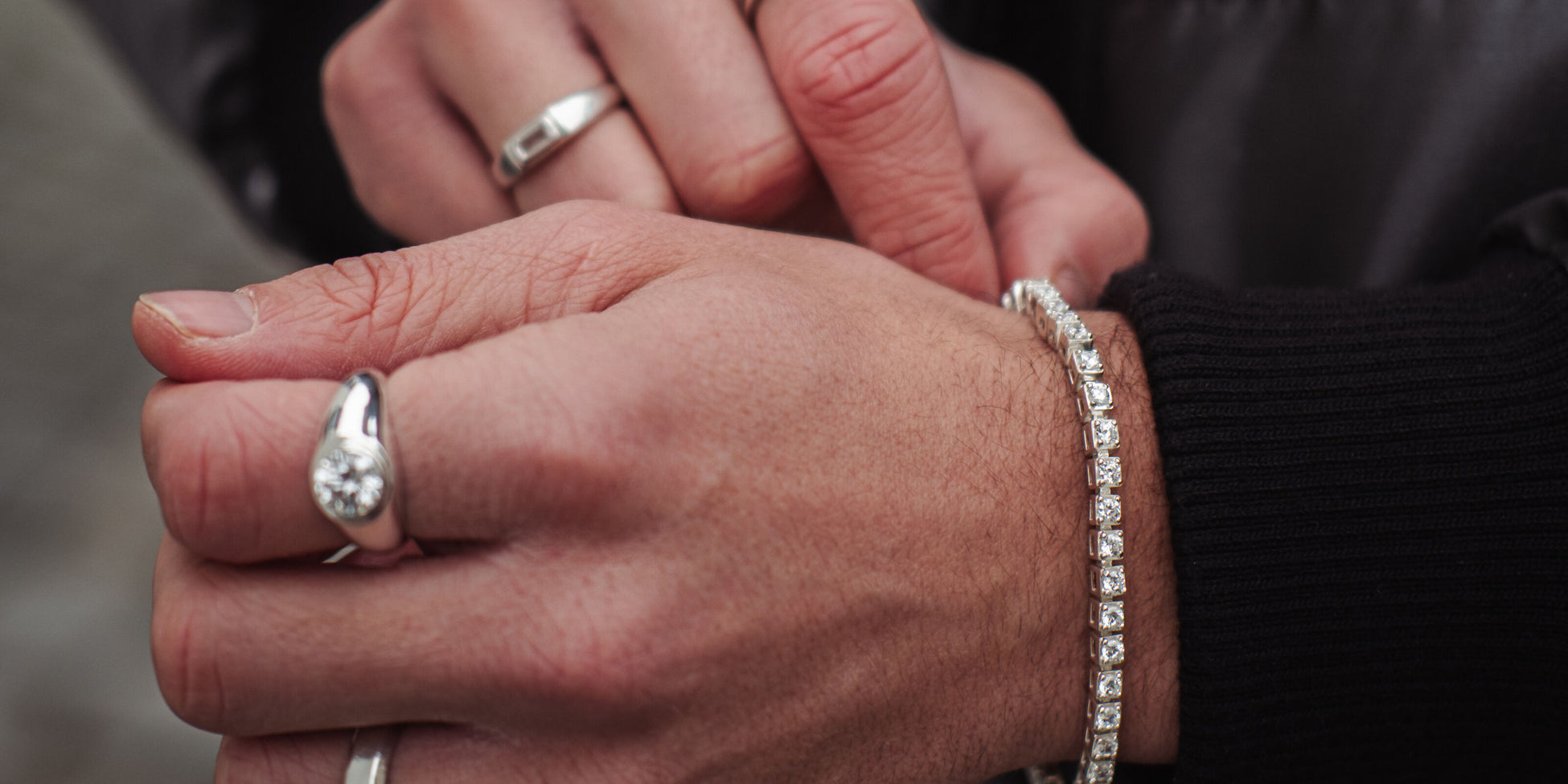 Order men's jewelery online | Now at Kuzzoi